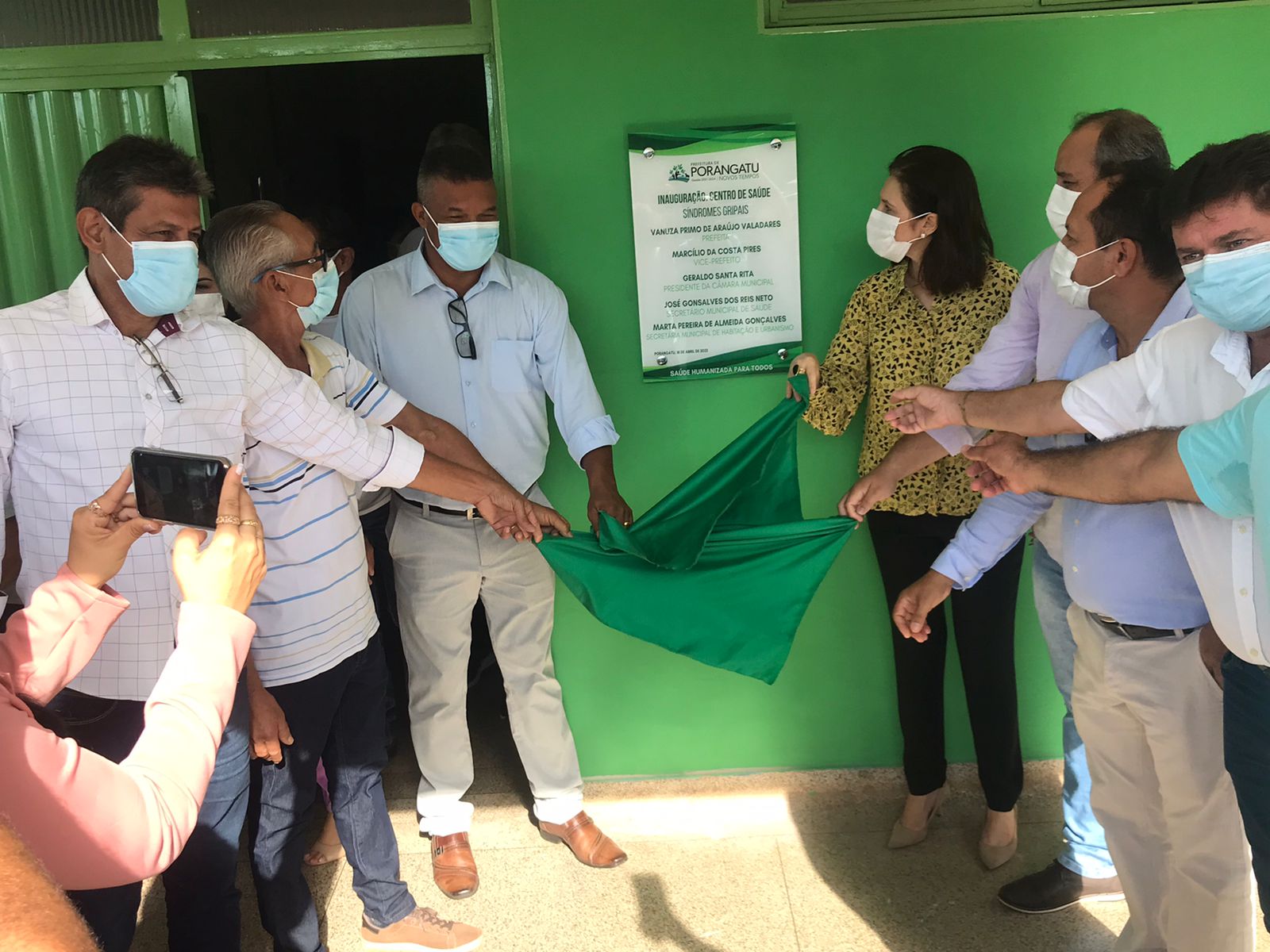 PREFEITURA DE PORANGATU REALIZA INAUGURAÇÕES NA ÁREA DA SAÚDE ...